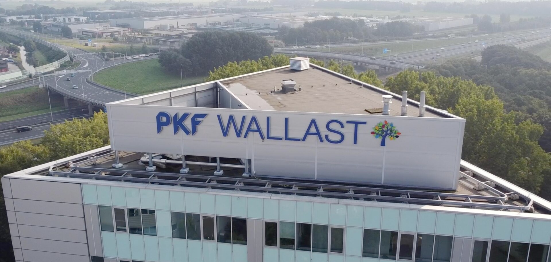 Investeerder bouwt accountantsreus na overname PKF Wallast - Accountantweek